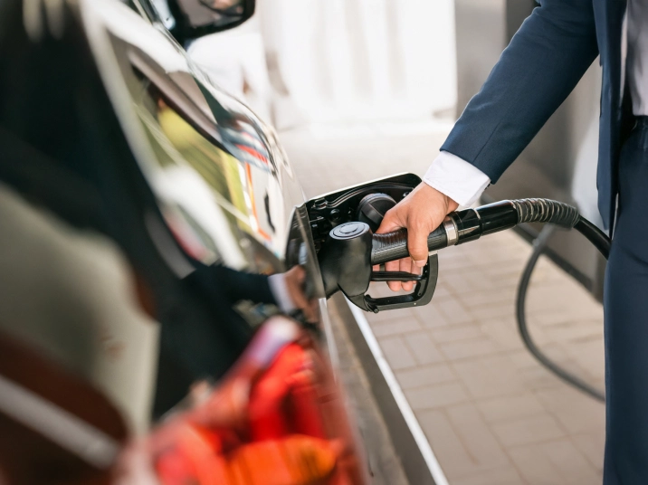 Buoni Benzina Enilive: Carte Carburante per Privati e Aziende